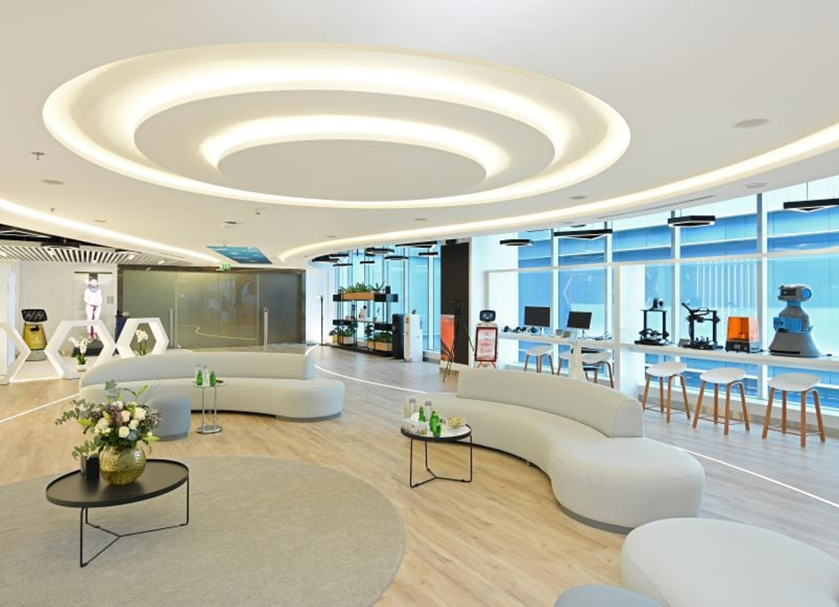Emirates Group unveils new Innovation Majlis - Aviation360