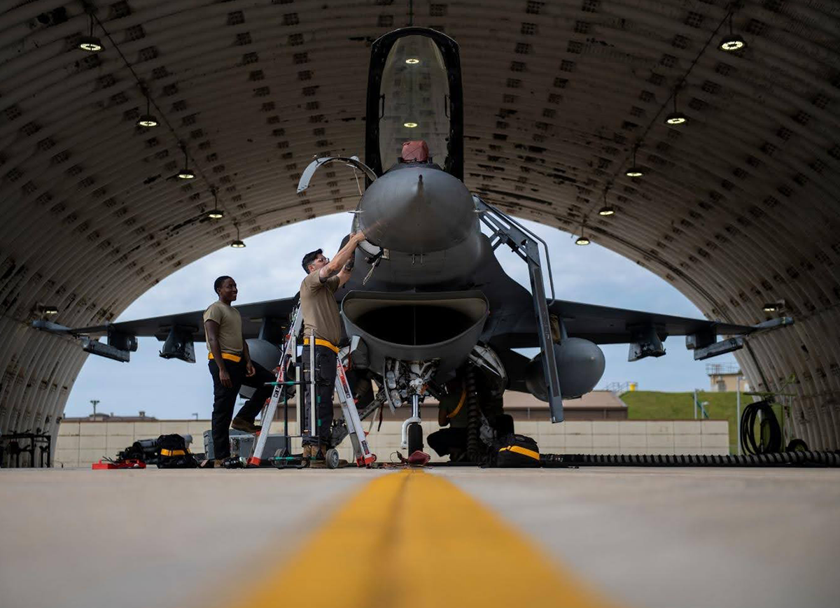 Behind the Wings: Air Force Maintenance and Production Planning ...